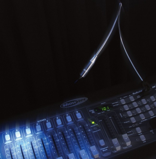 Showtec LED svanehalslampe med dimmer - hvid